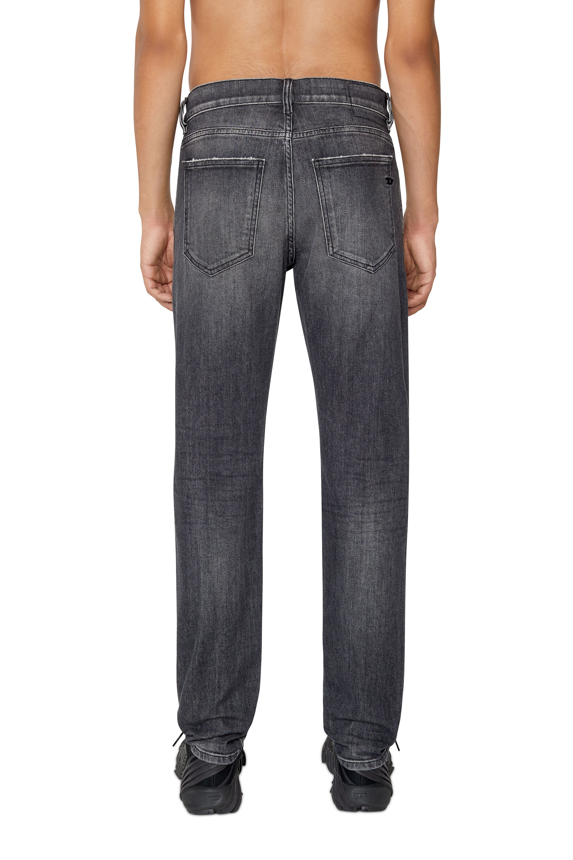 Soldes Jeans Homme: Skinny, droit, fuselé, bootcut, slim | Diesel